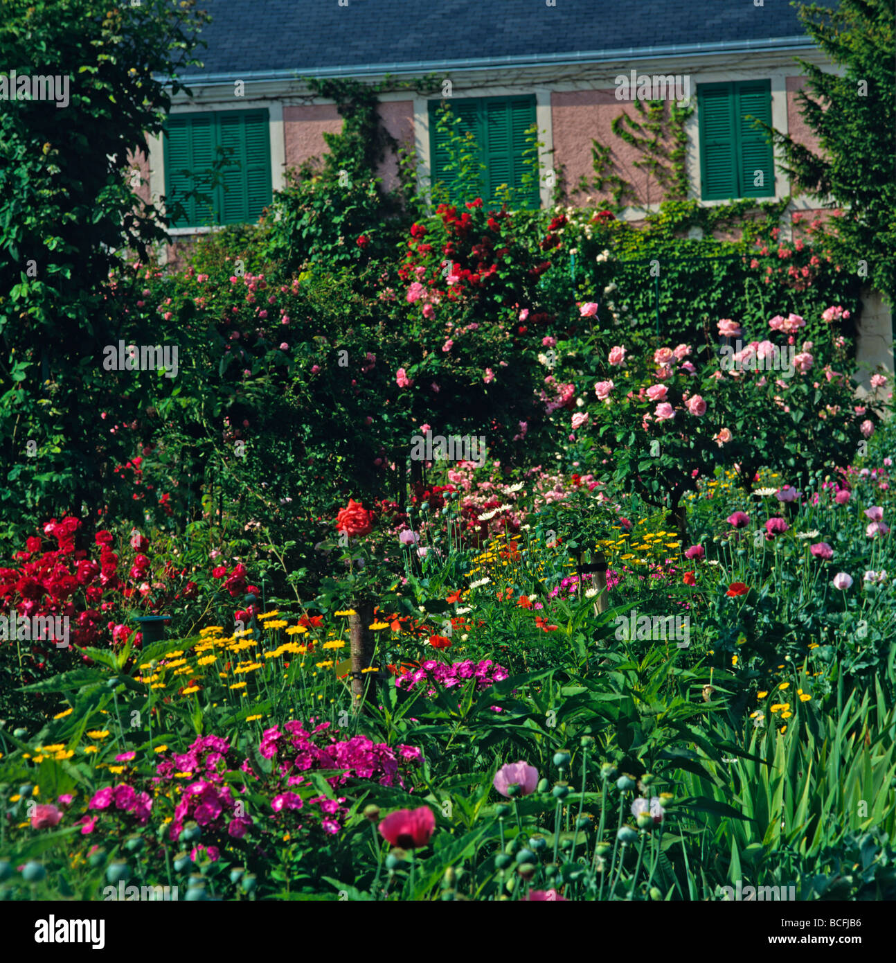 Claude Monet's garden at Giverny in Normandy France Stock Photo - Alamy