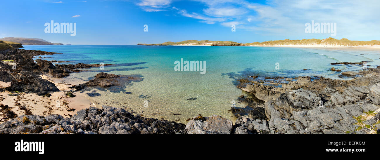 Panoramic of stunning sandy beach and Balnakeil Bay, Durness ...