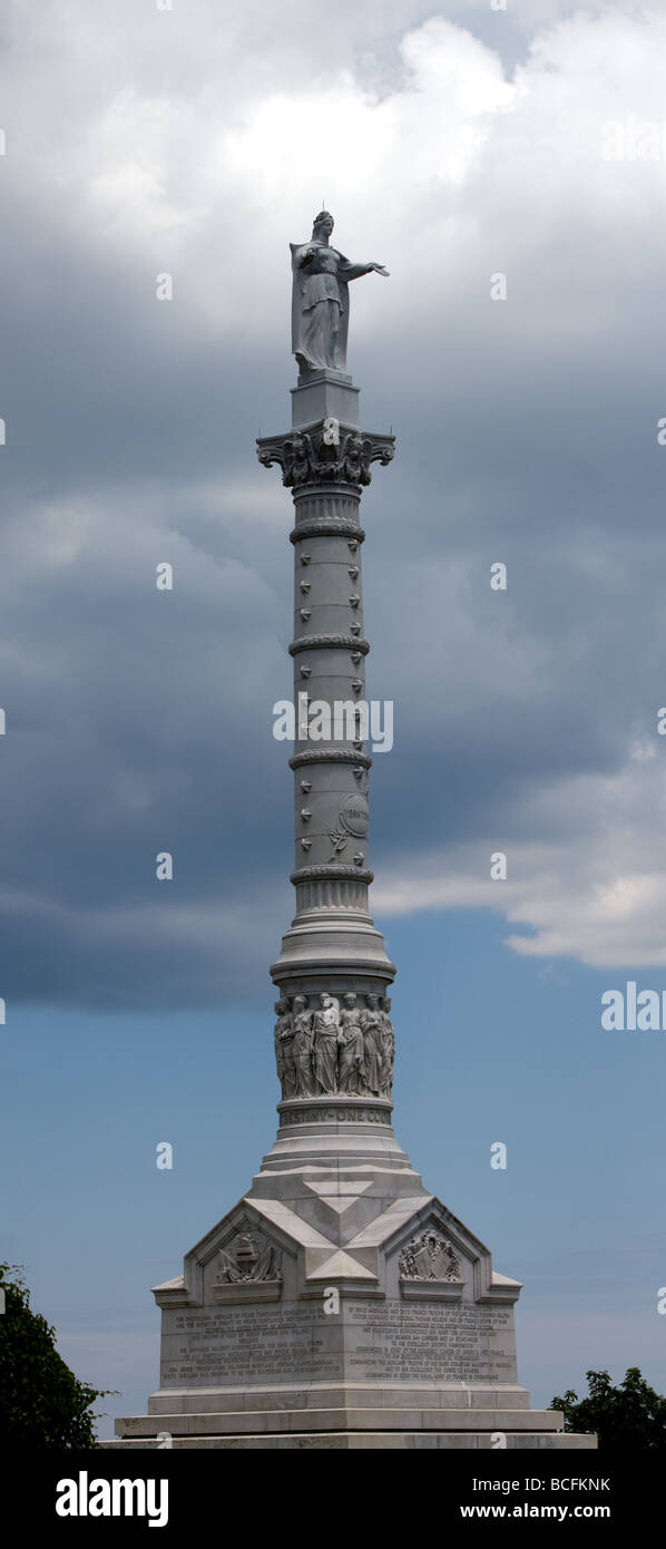 Yorktown victory monument hi-res stock photography and images - Alamy