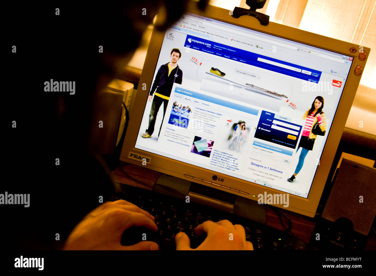 New myspace hi-res stock photography and images - Alamy