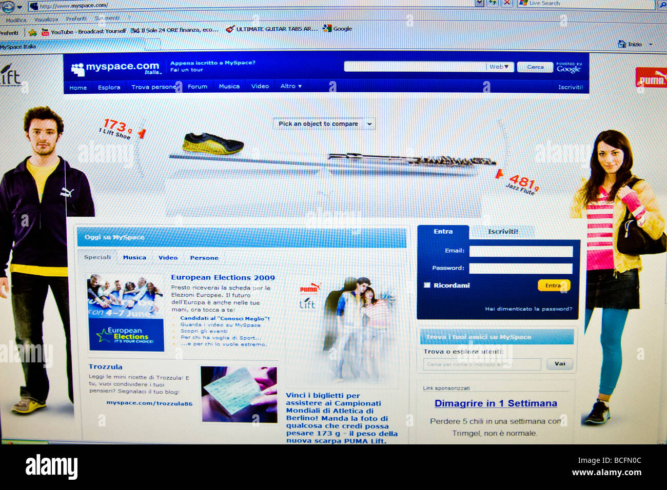 Myspace hi-res stock photography and images - Alamy