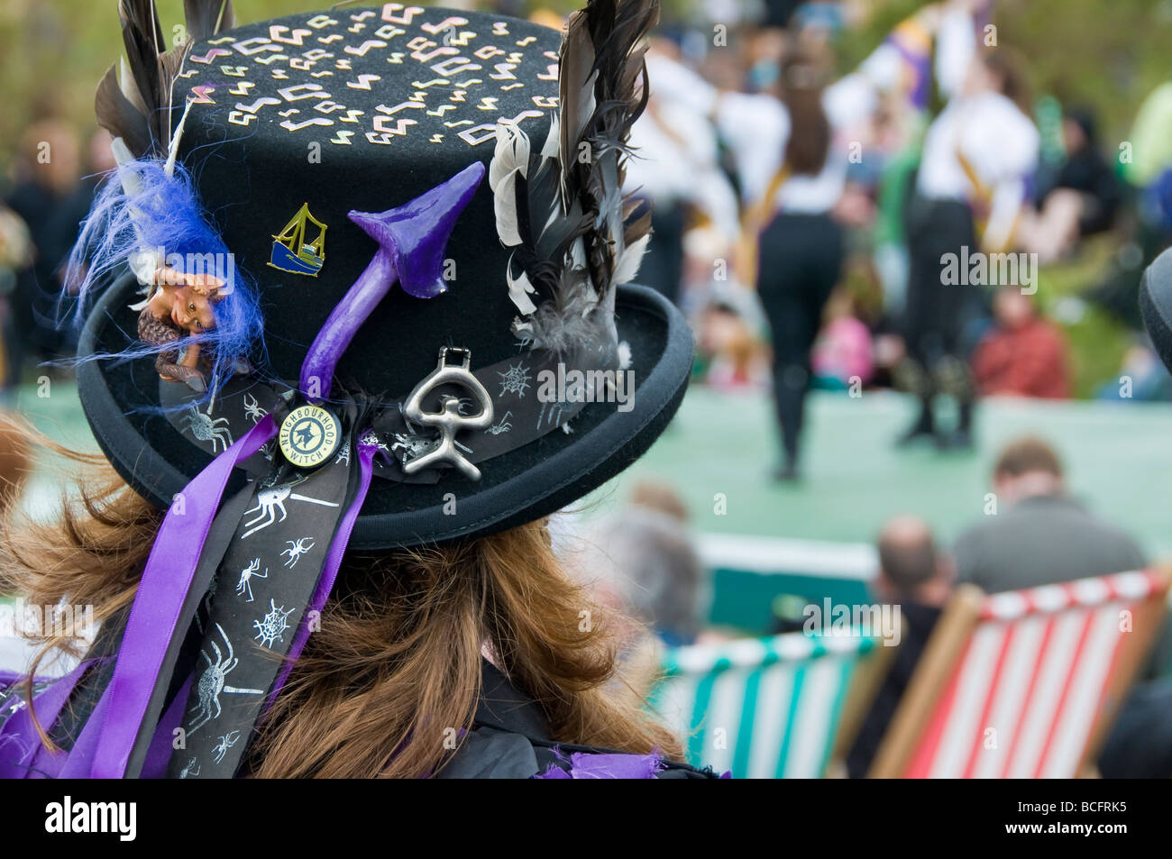 Morris dancers hat hi-res stock photography and images - Alamy