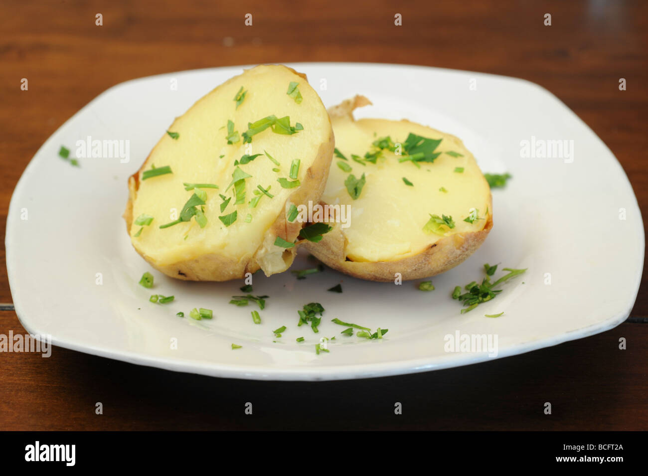 Cut serving hi-res stock photography and images - Alamy