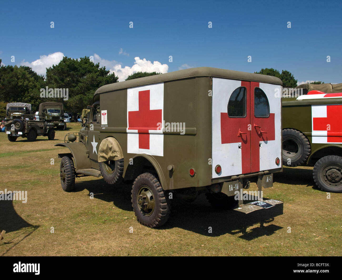 Army ambulance hi-res stock photography and images - Alamy