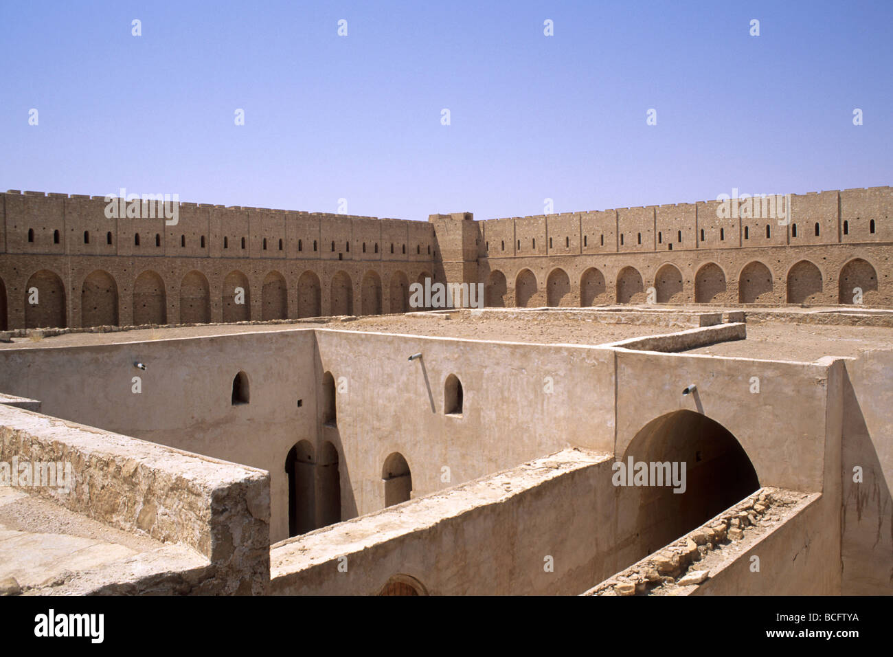 iraq Ukhaidher Castle Stock Photo - Alamy