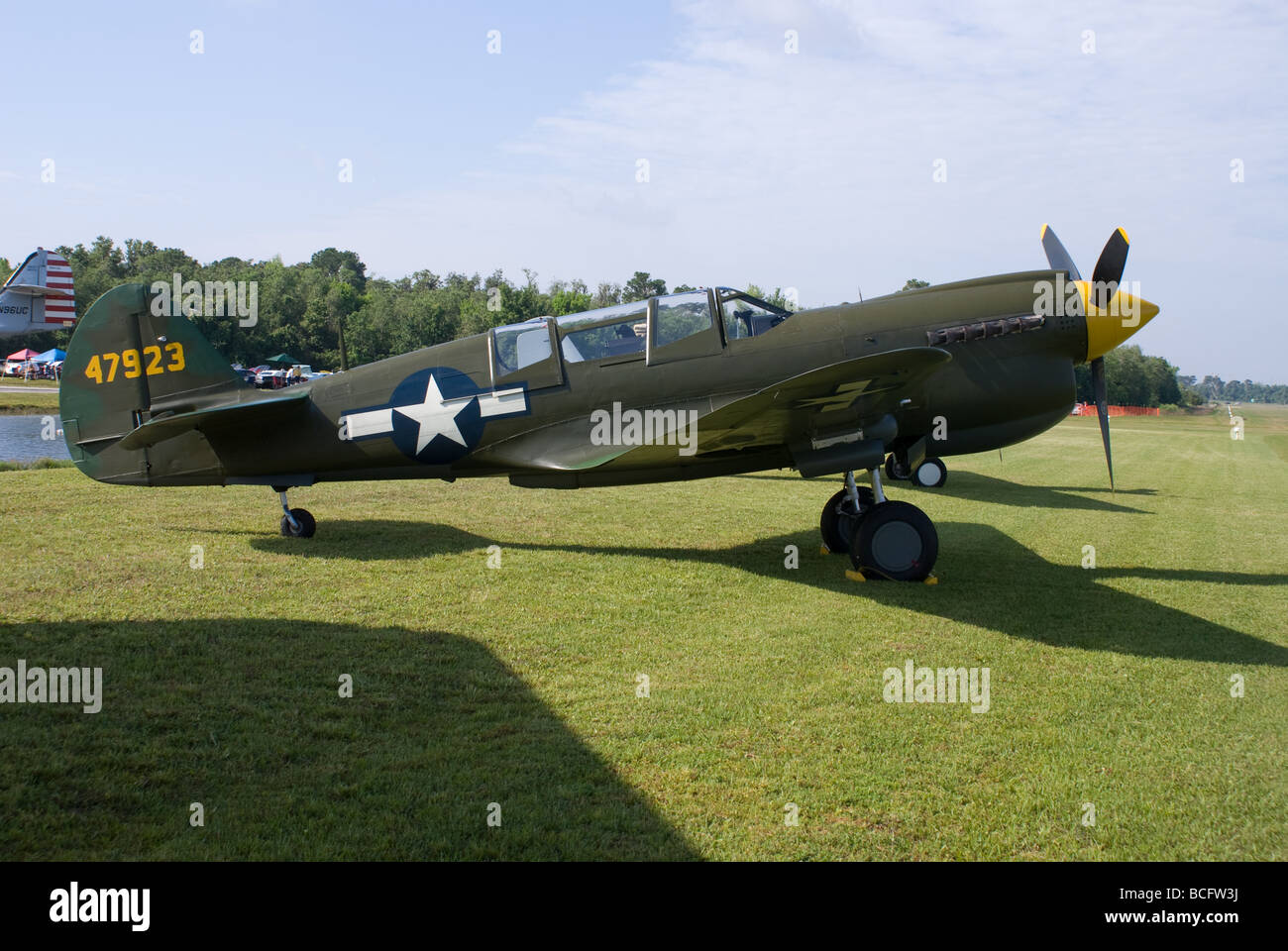 P 40n hi-res stock photography and images - Alamy