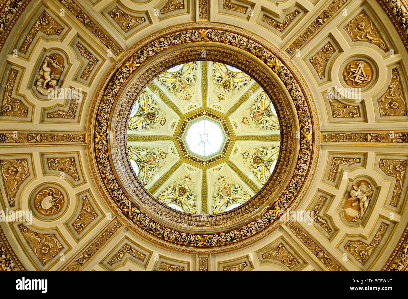 Kunsthistorisches Museum Dome Vienna // VIENNA, Austria — The ...