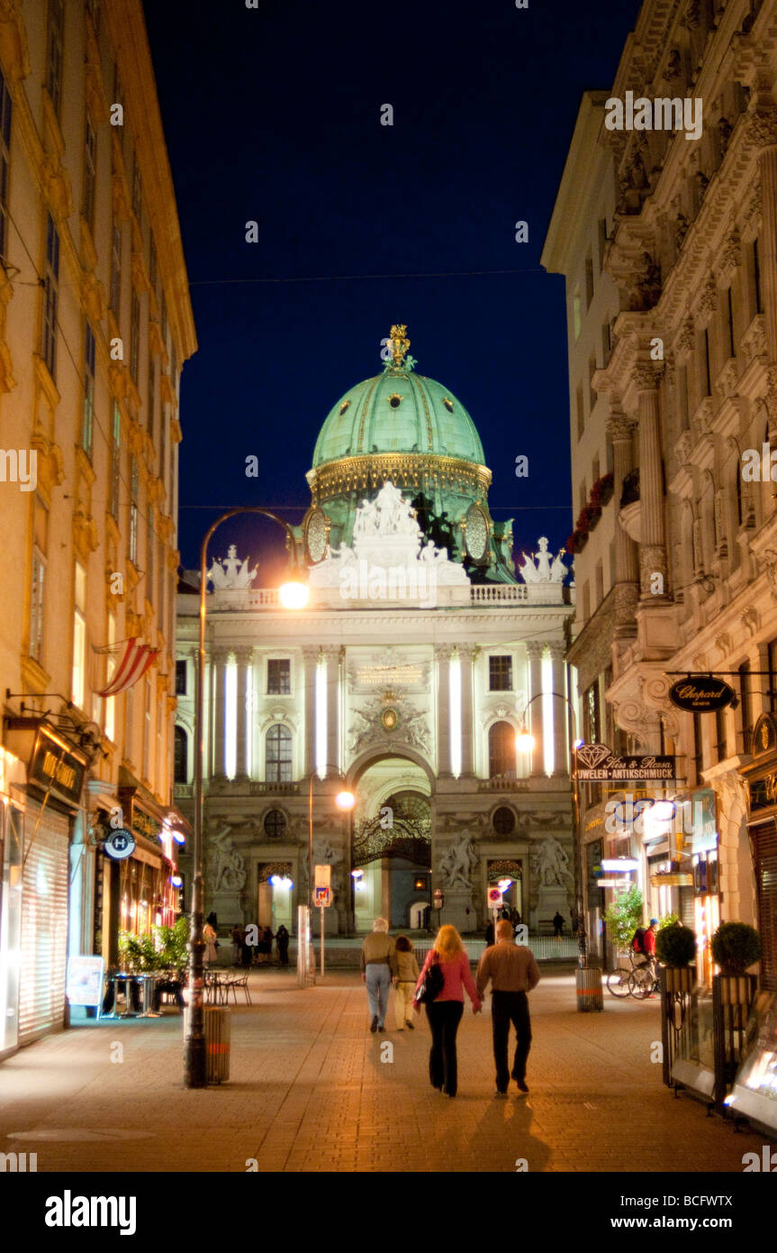 VIENNA, Austria - Vienna streets by night Stock Photo - Alamy