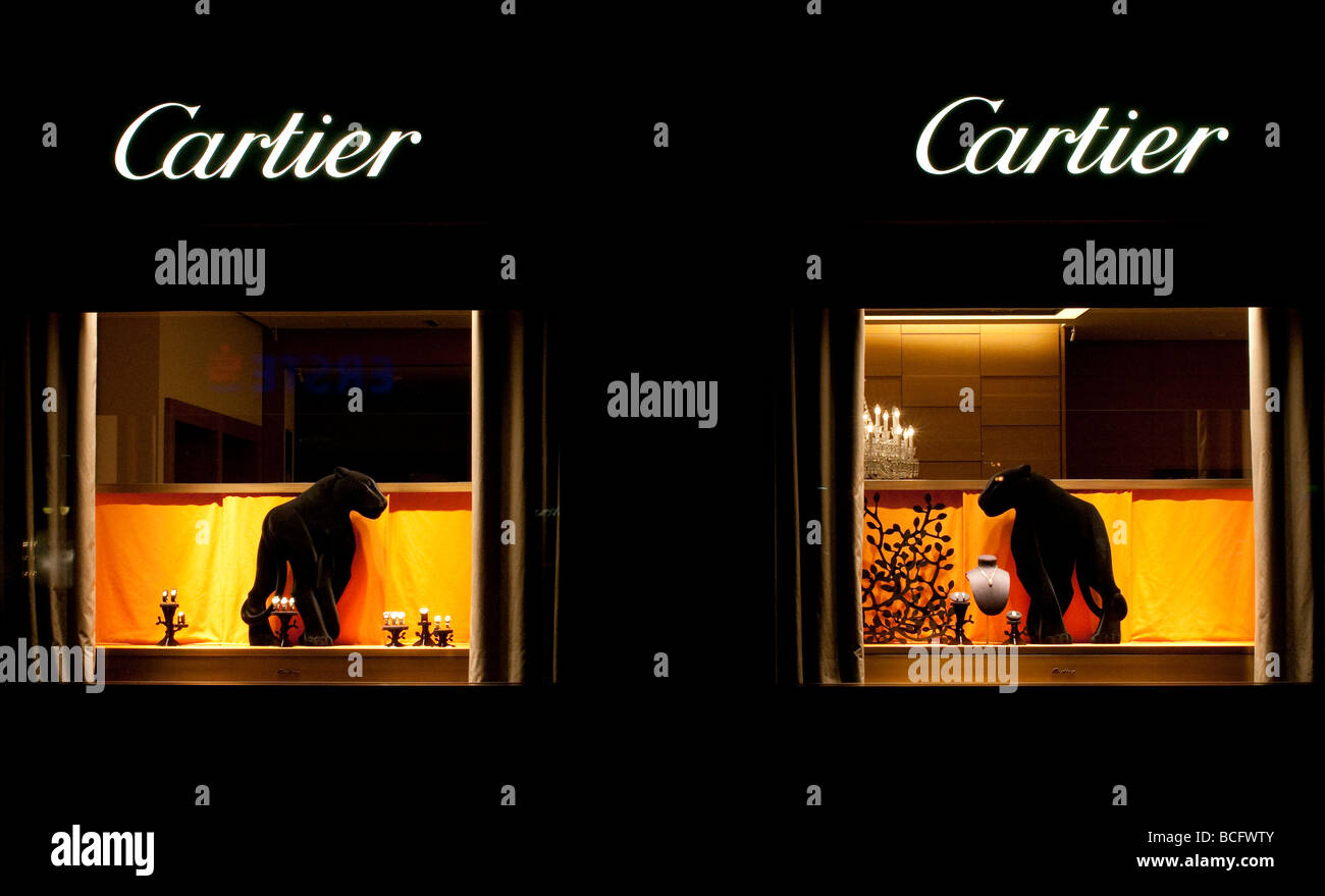 Cartier Shop Window High Resolution Stock Photography and Images - Alamy
