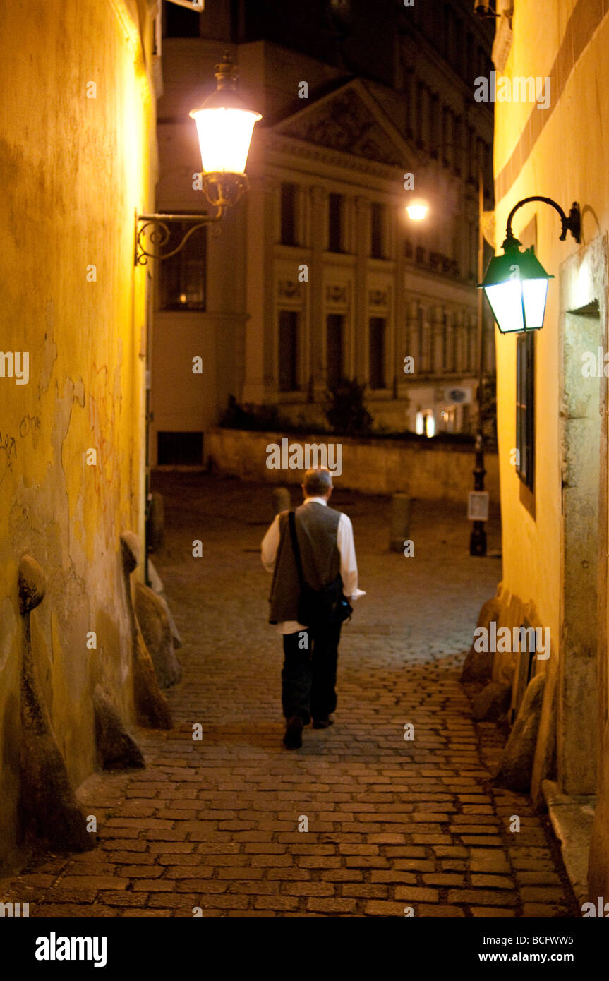 Courtyard at night hi-res stock photography and images - Alamy