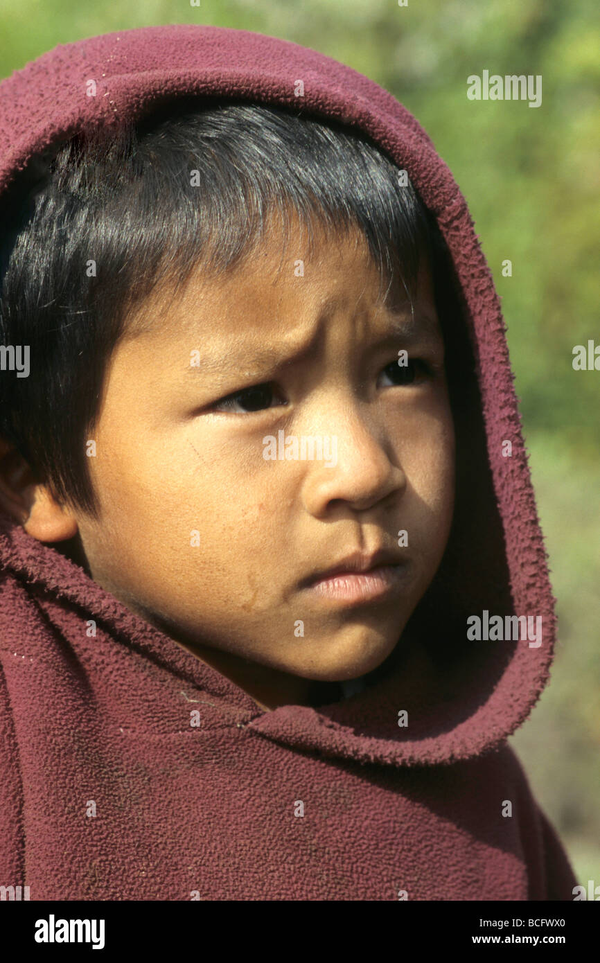 myanmar khin pun portrait Stock Photo - Alamy