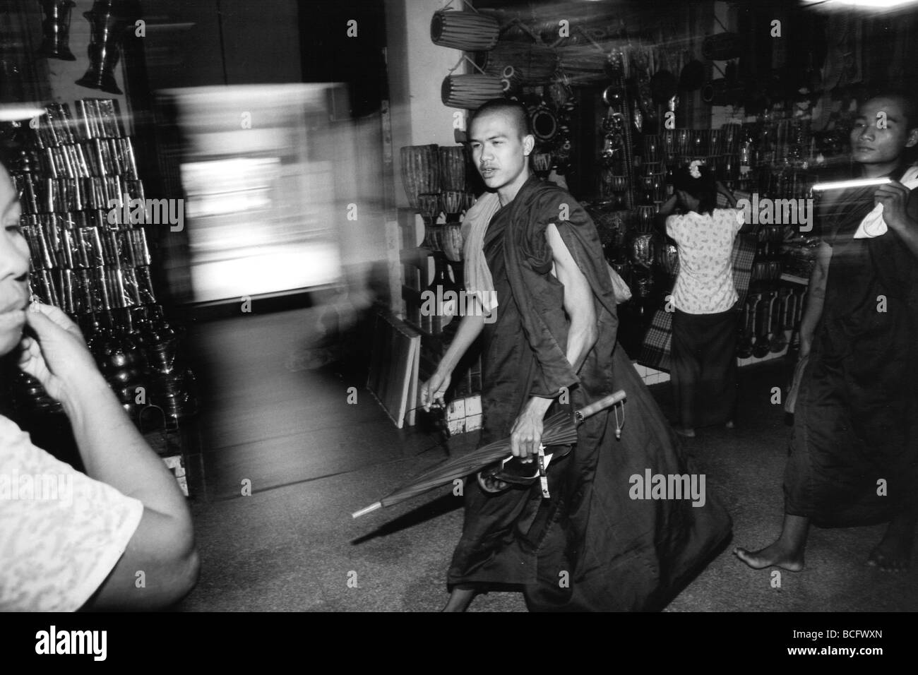 Mandalay temple and monk Black and White Stock Photos & Images - Alamy