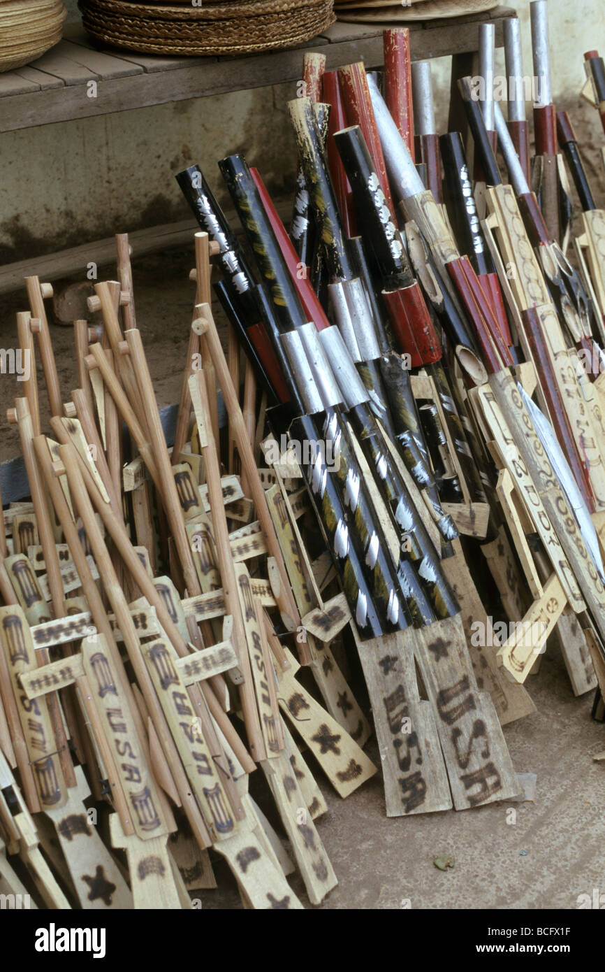 Myanmar guns hi-res stock photography and images - Alamy
