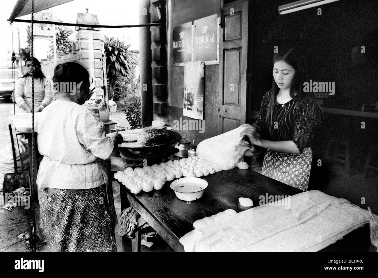 myanmar Daily life to Kyaing Tong Stock Photo - Alamy