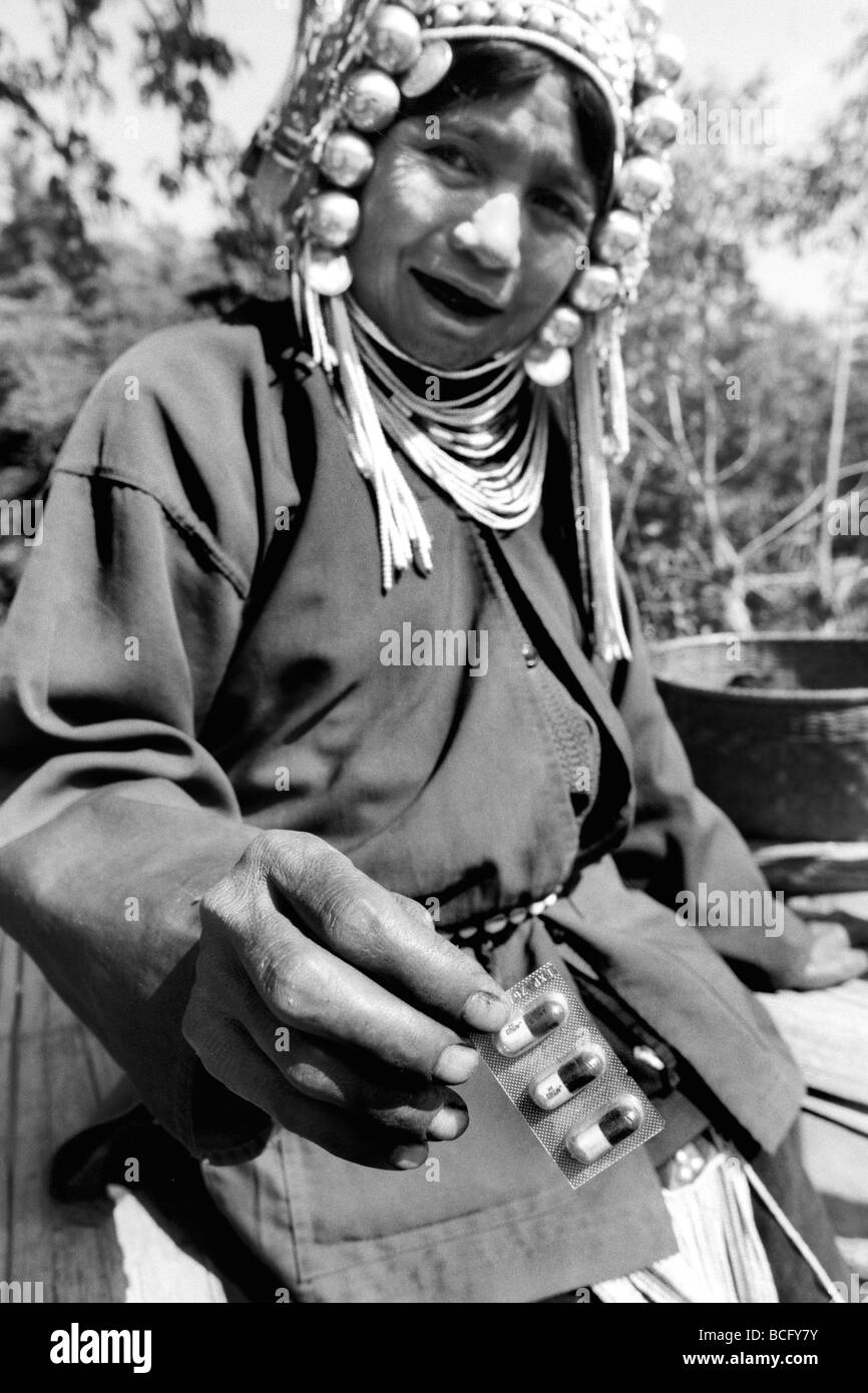 myanmar akha tribe wan la Stock Photo - Alamy