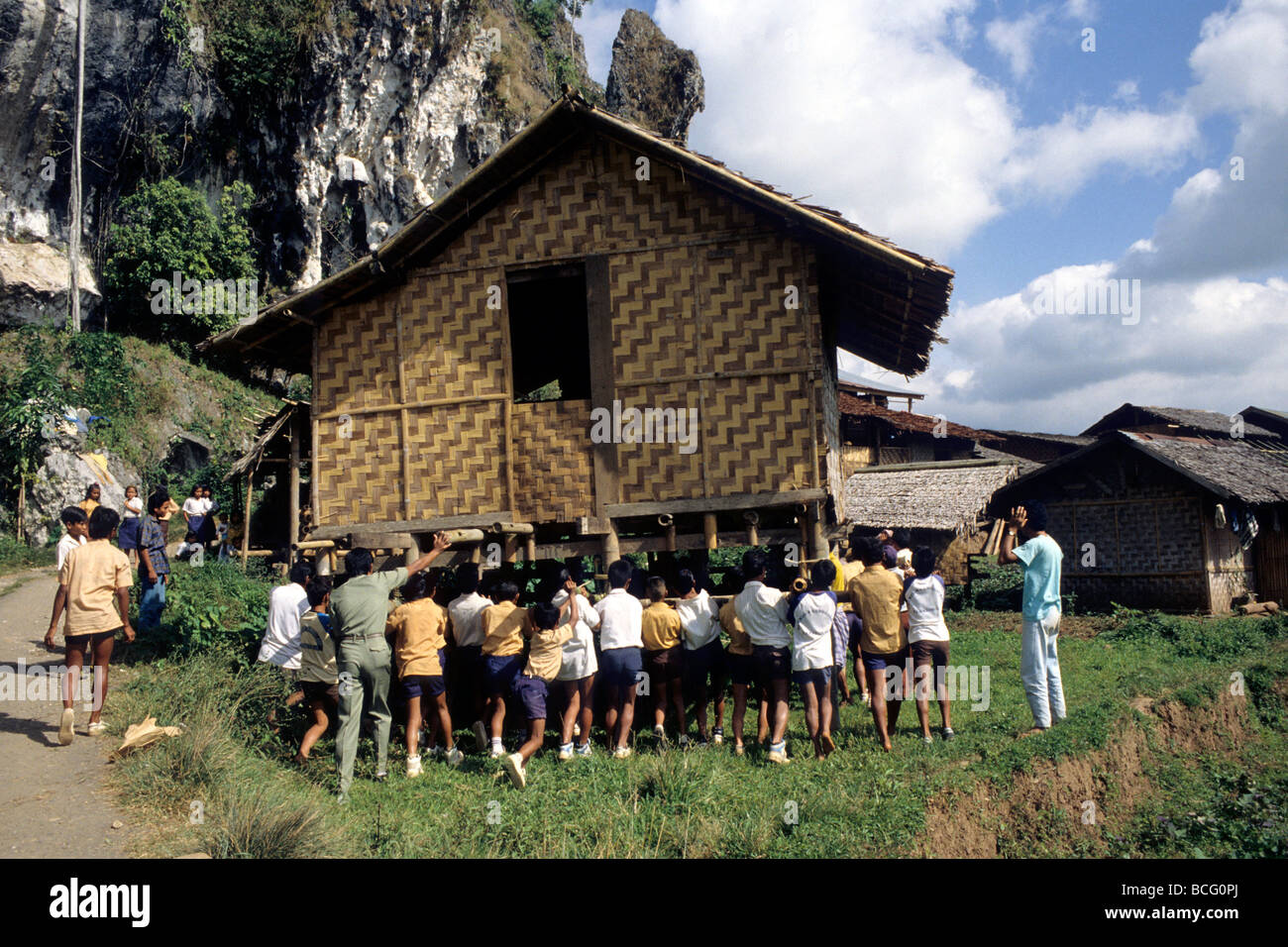 toraja people sulawesi indonesia Stock Photo - Alamy