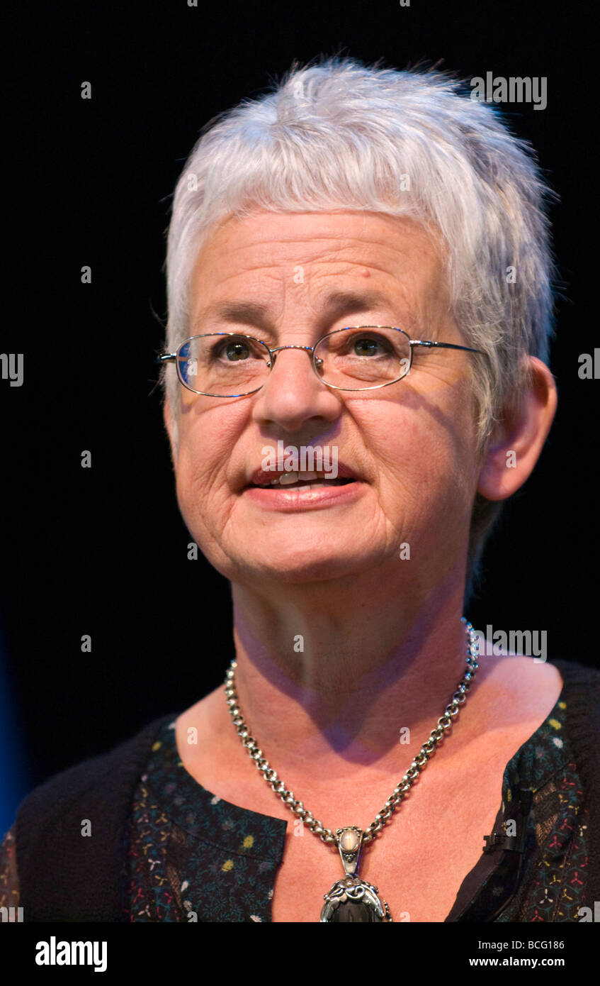 Jacqueline wilson childrens author famous hi-res stock photography and ...