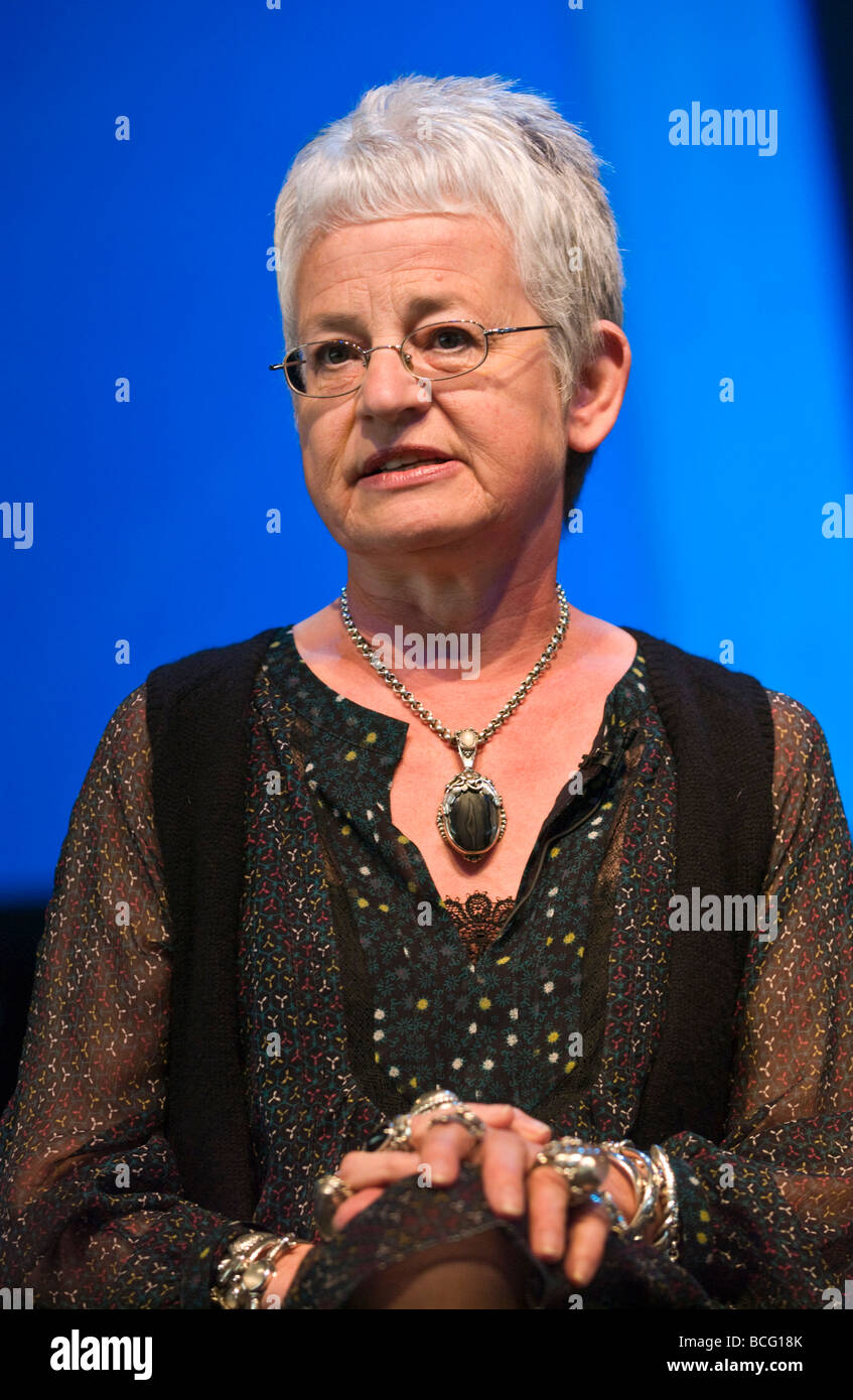 Jacqueline wilson childrens author famous hi-res stock photography and ...