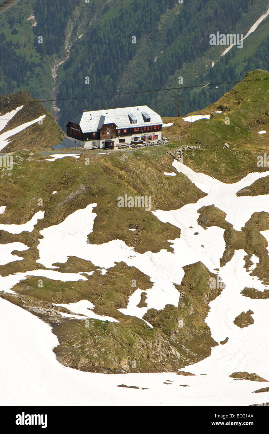 Alpine centre hi-res stock photography and images - Alamy