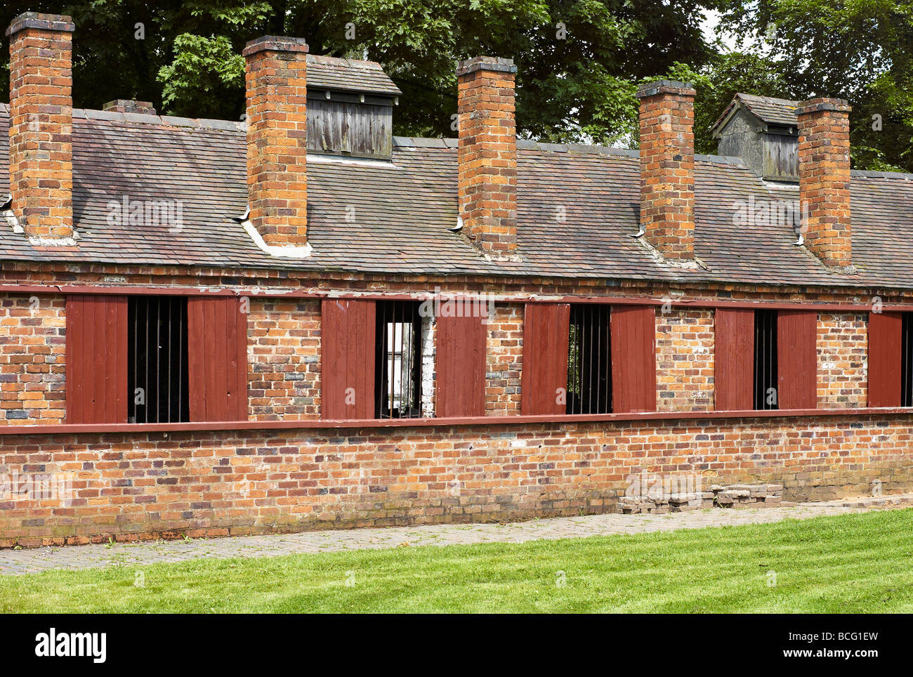 an old factory Stock Photo - Alamy