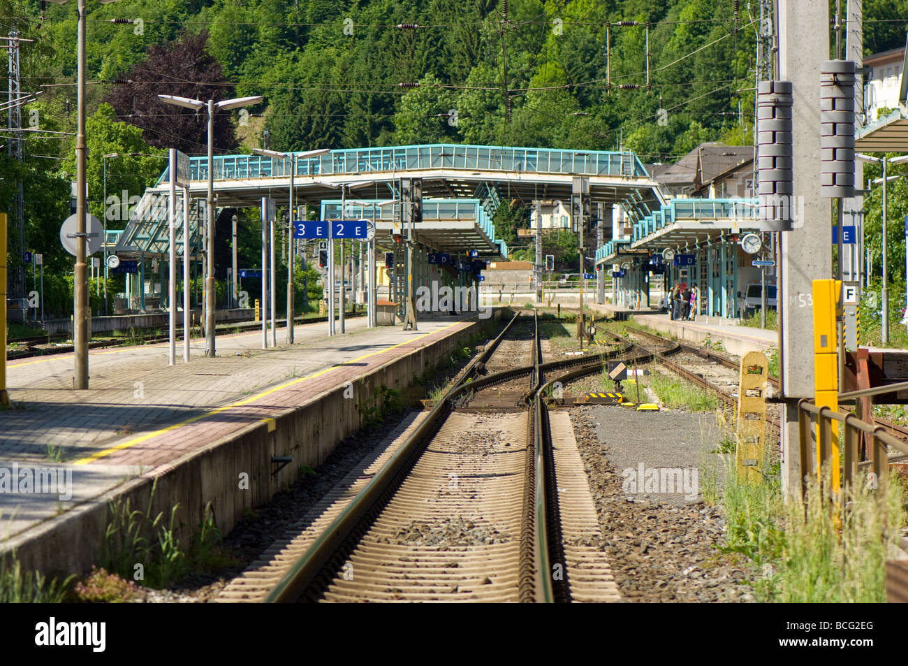 Empty railway station hi-res stock photography and images - Alamy