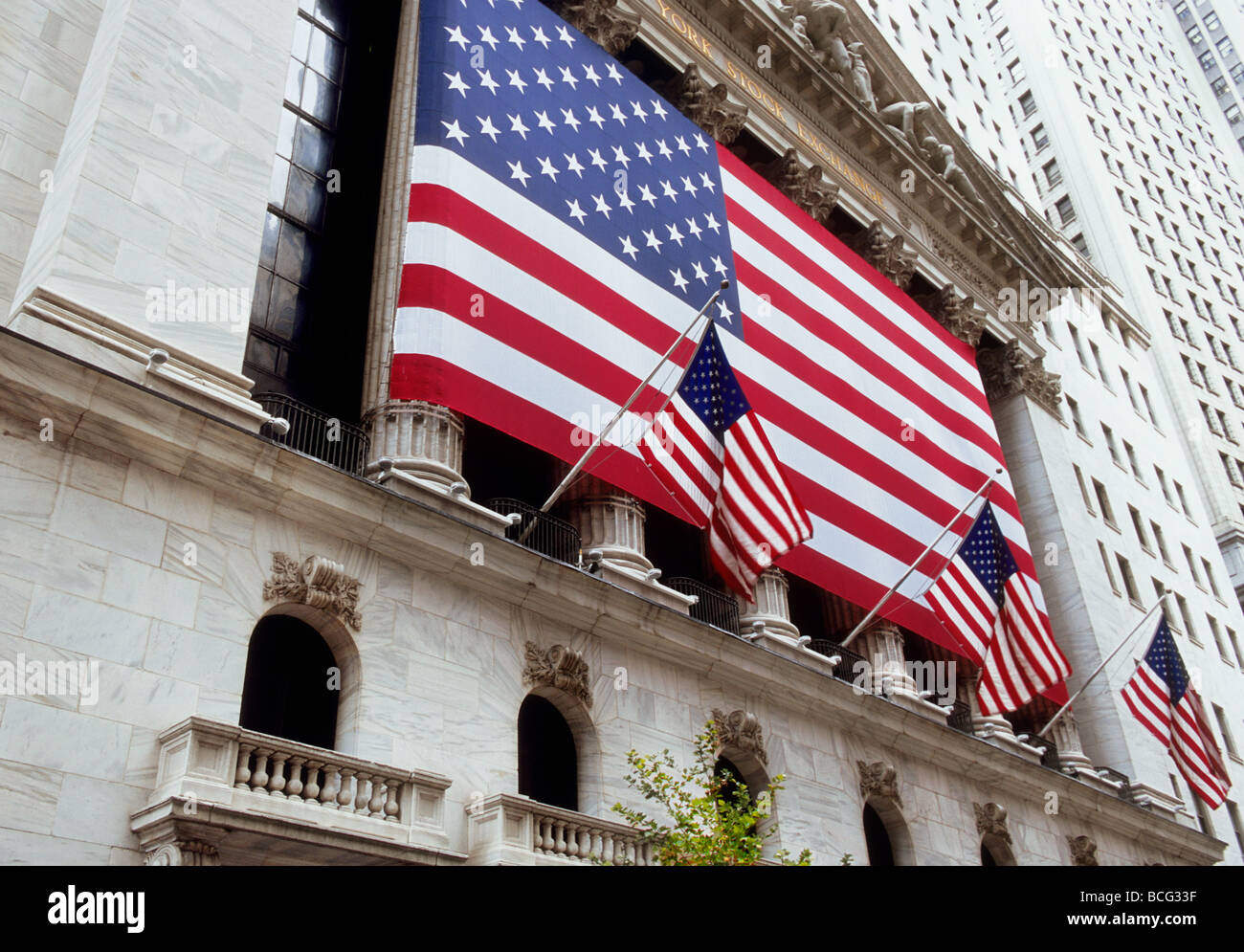 New York Stock Exchange building, Wall Street, New York City. American ... New York Stock Exchange building, Wall Street, New York City. American ...