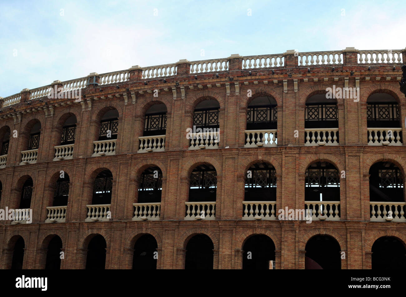 Valencia's Bullring, Plaza de Toros is one of the largest bullrings in ...