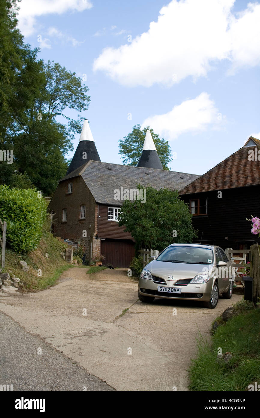 An oast house conversion in Kent, England Stock Photo - Alamy