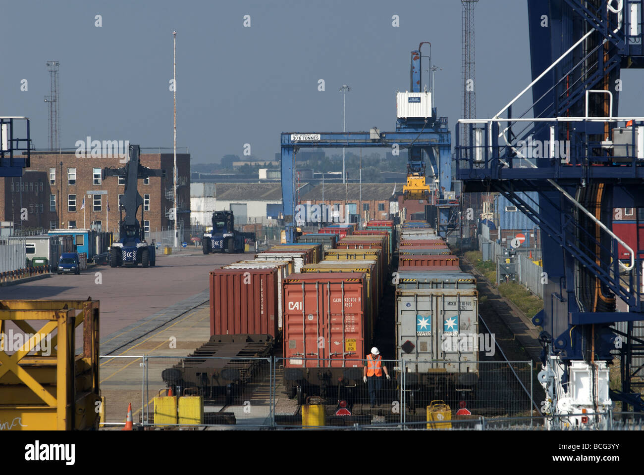 Freight Terminal Stock Photos & Freight Terminal Stock Images - Alamy