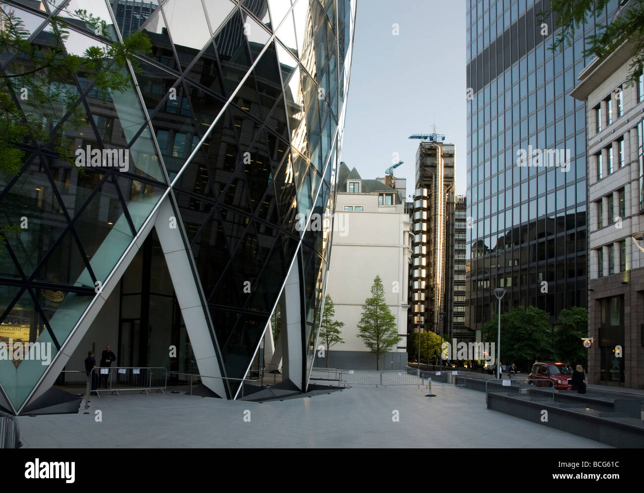 The gherkin and lloyds building hi-res stock photography and images - Alamy
