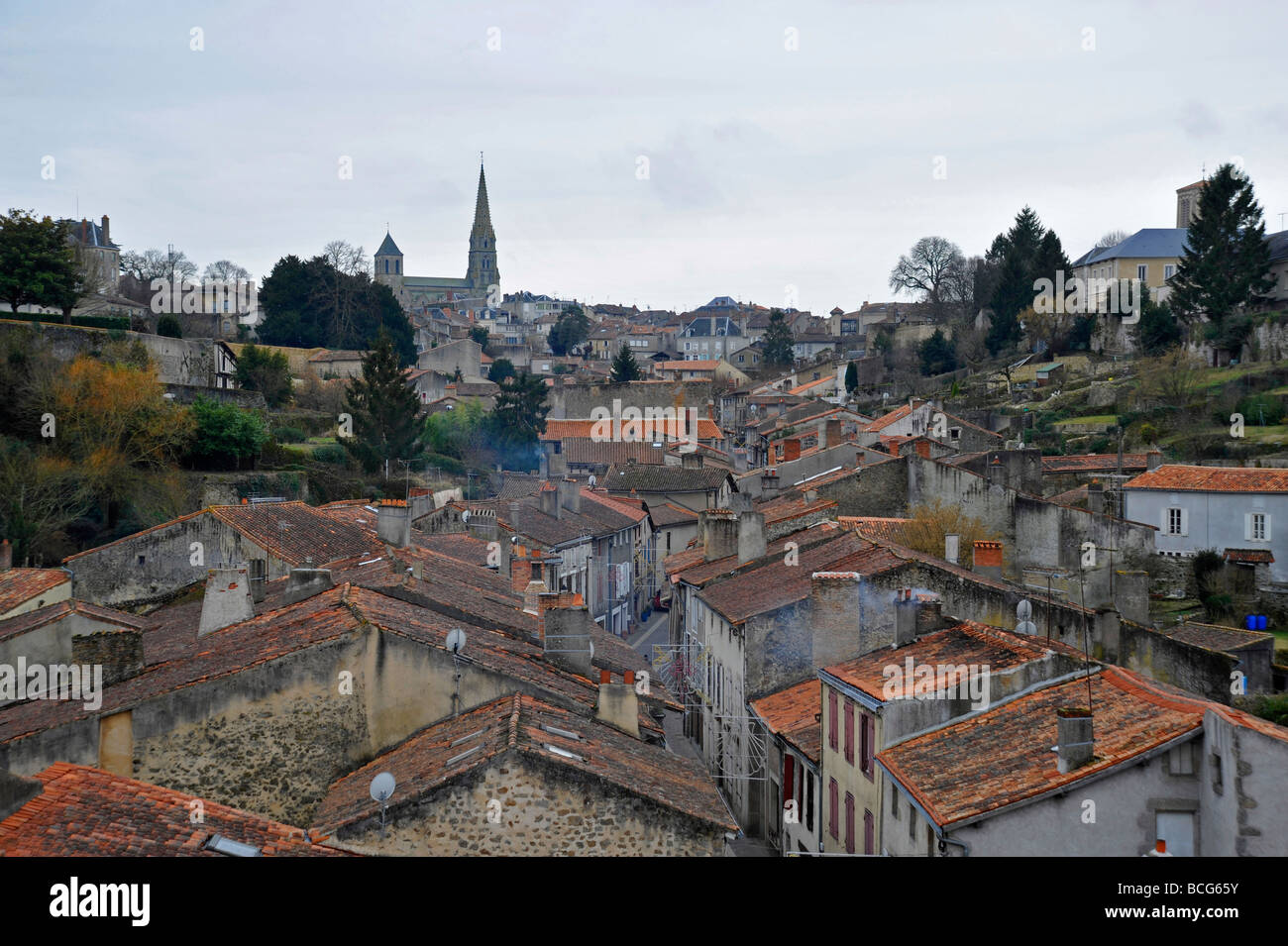 Rooftop view of the medieval town of Parthenay in France Stock Photo ...