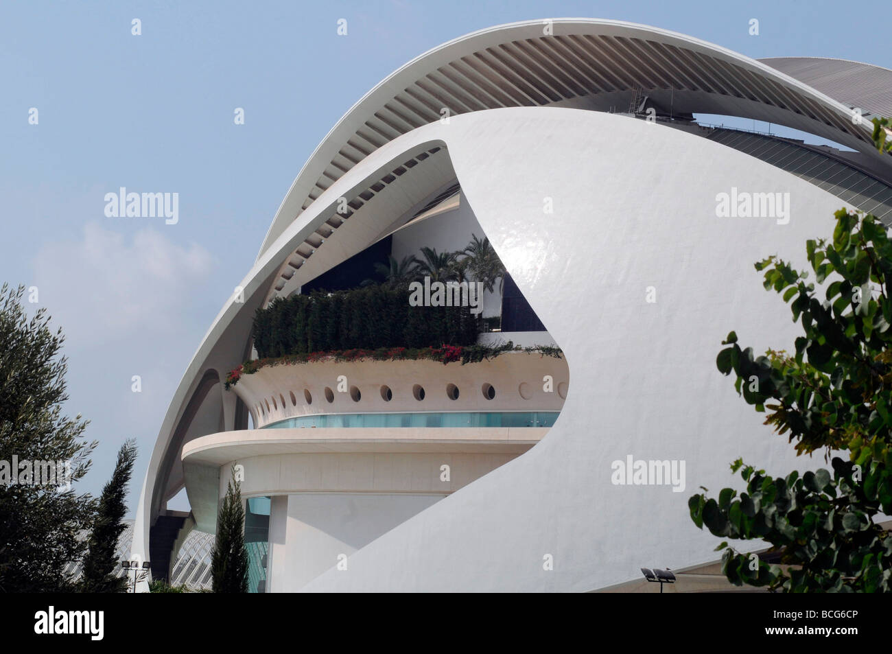 The Valencia Opera house and performing arts center in the City of Arts ...