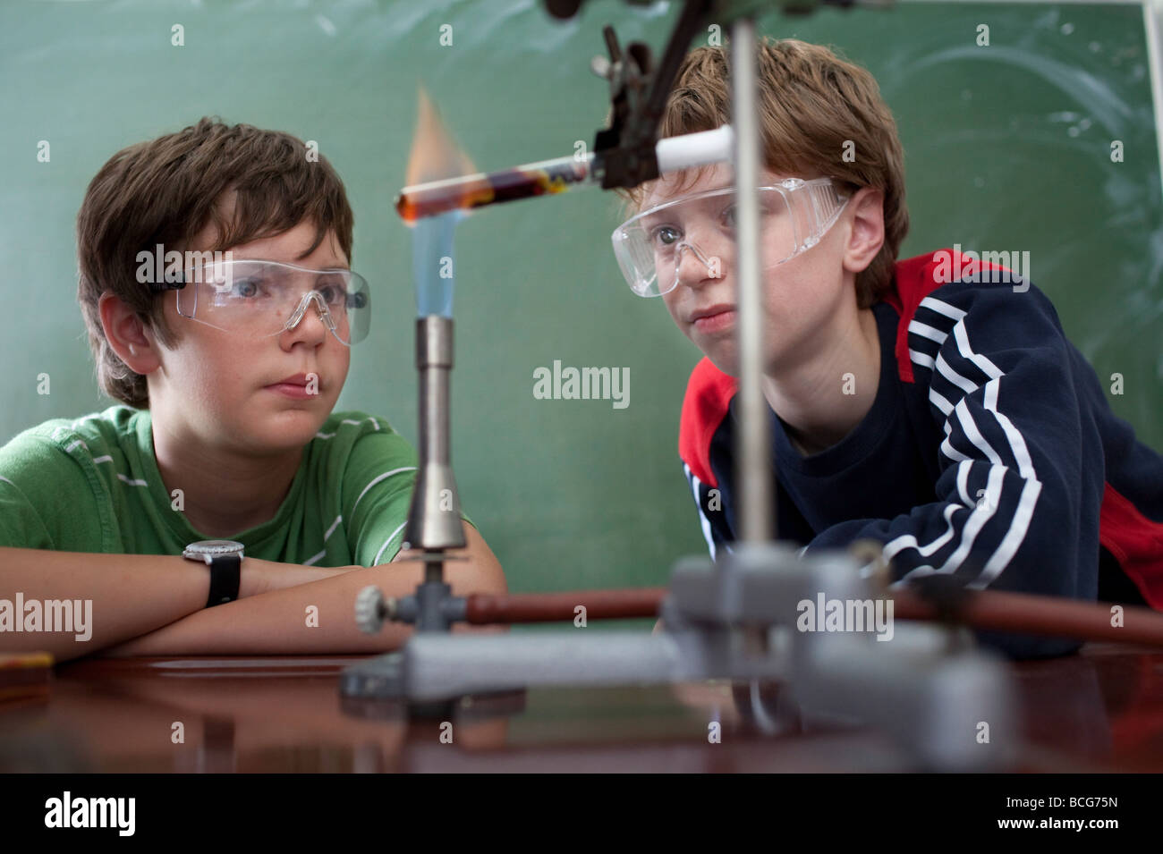 Chemistry classes at school Stock Photo - Alamy