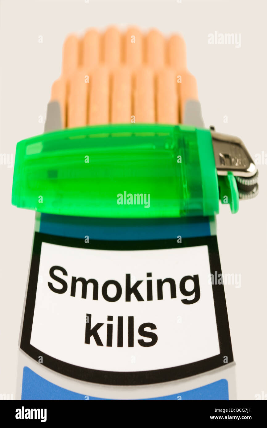 Giving cigarettes hi-res stock photography and images - Alamy