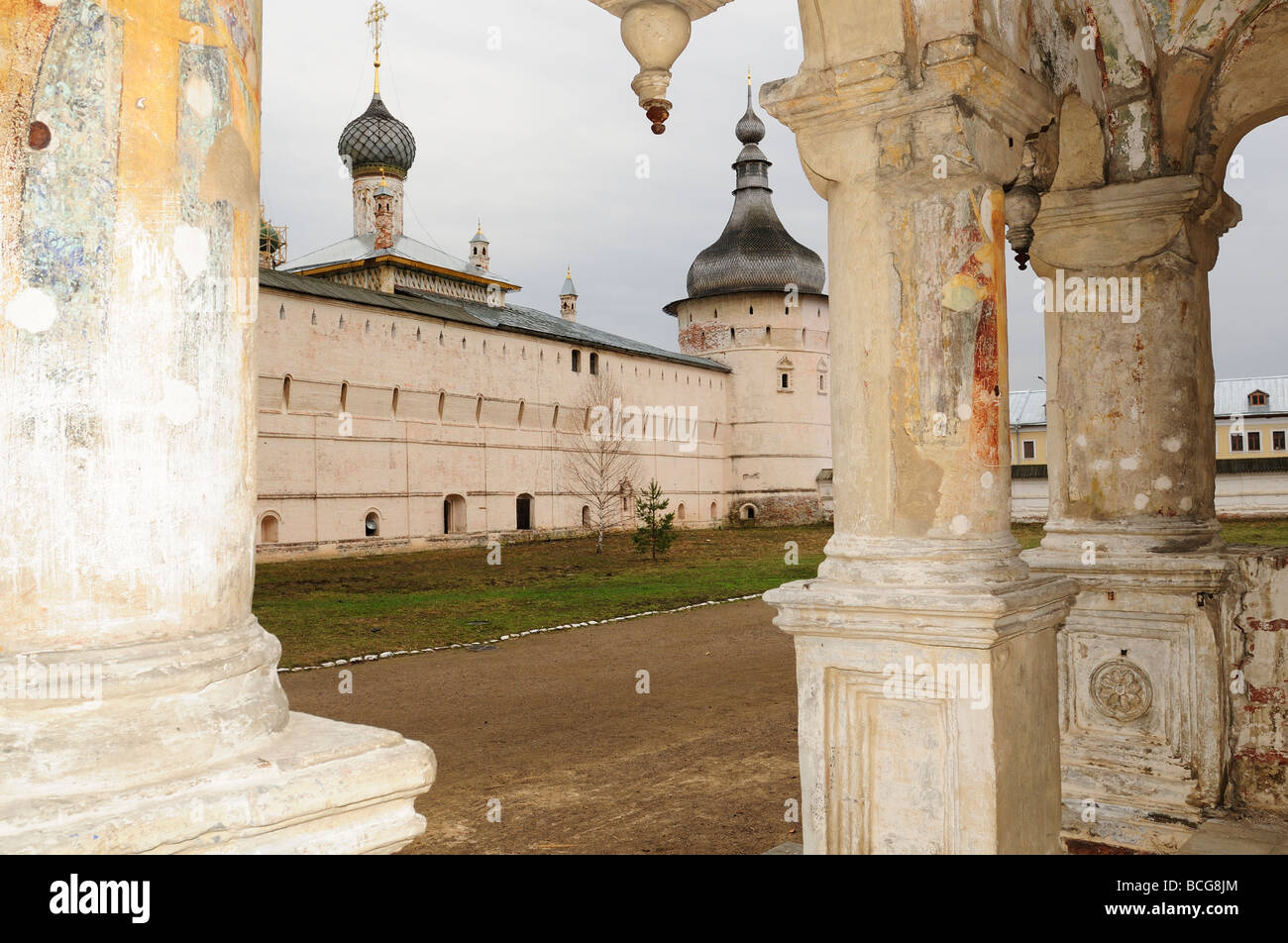 Rostov inside kremlin hi-res stock photography and images - Alamy