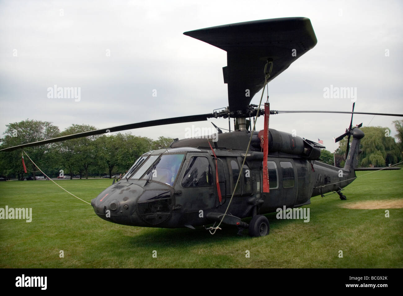 Uh 60 black hawk helicopter hi-res stock photography and images - Alamy