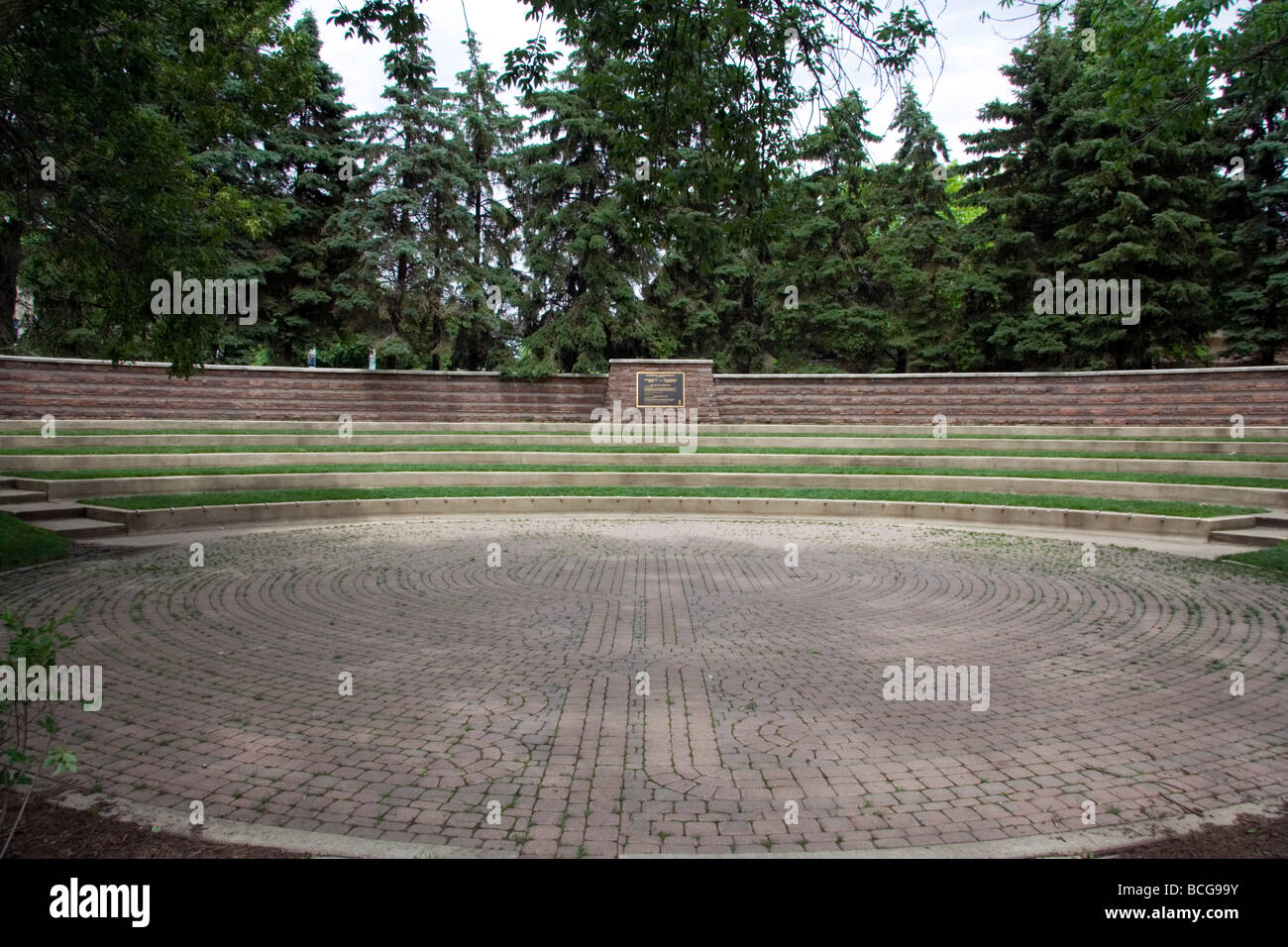 The Riverwalk Amphitheater, Naperville Stock Photo - Alamy