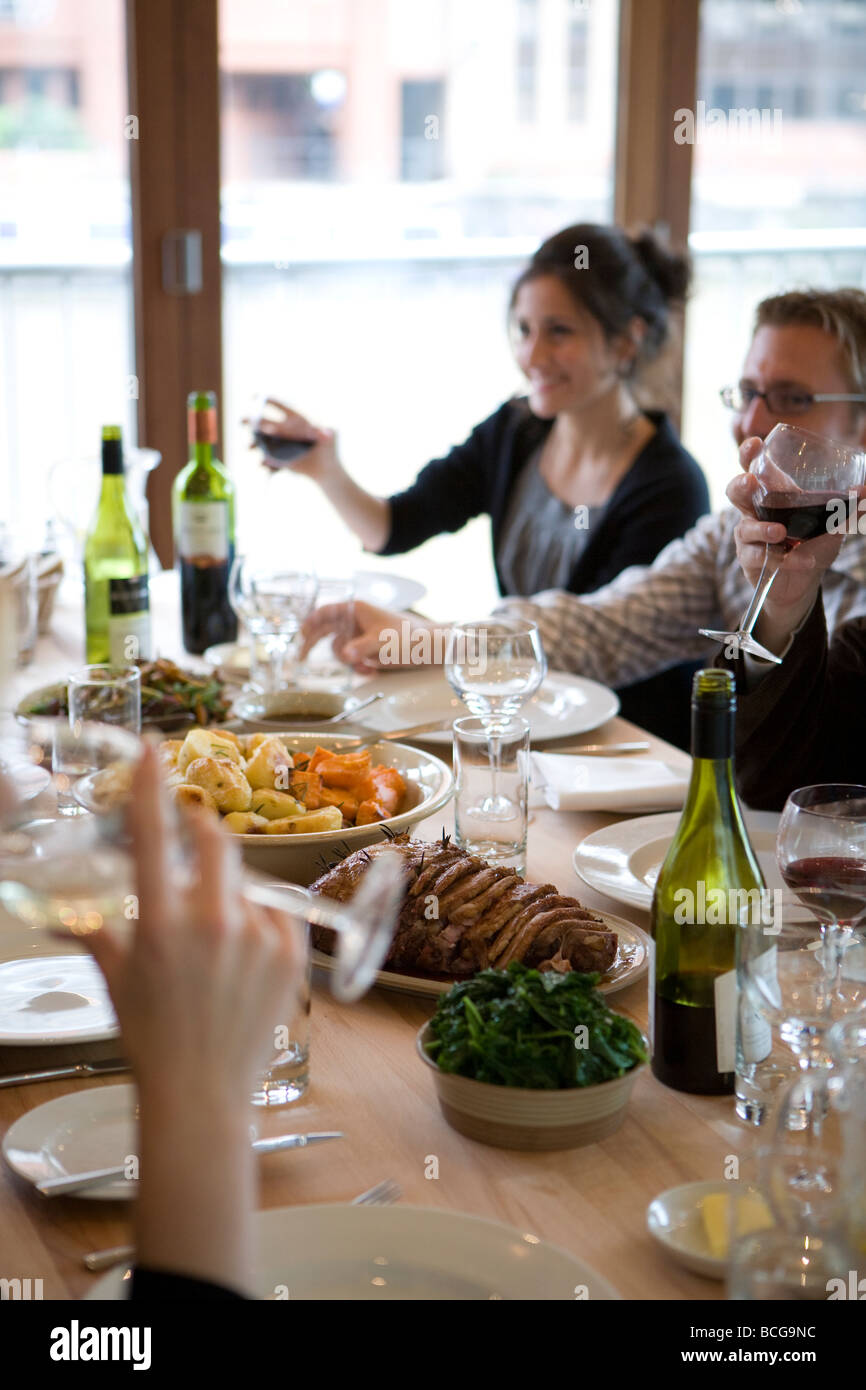 Sunday lunch out Stock Photo - Alamy