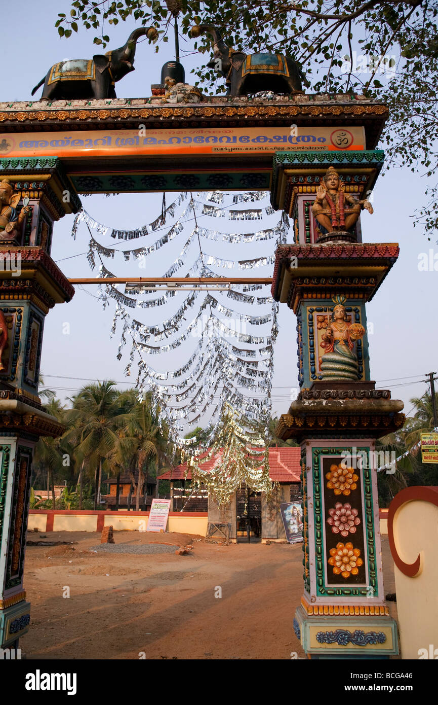 temple entrance India Stock Photo - Alamy