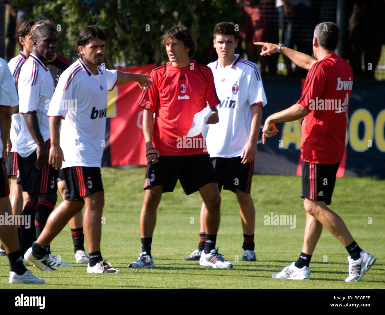 Milanello, AC Milan begin new season with the new Mister Leonardo Stock ...