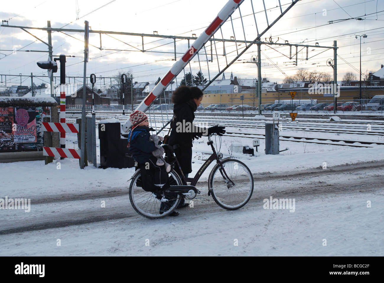 Waiting at railway crossing hi-res stock photography and images - Alamy