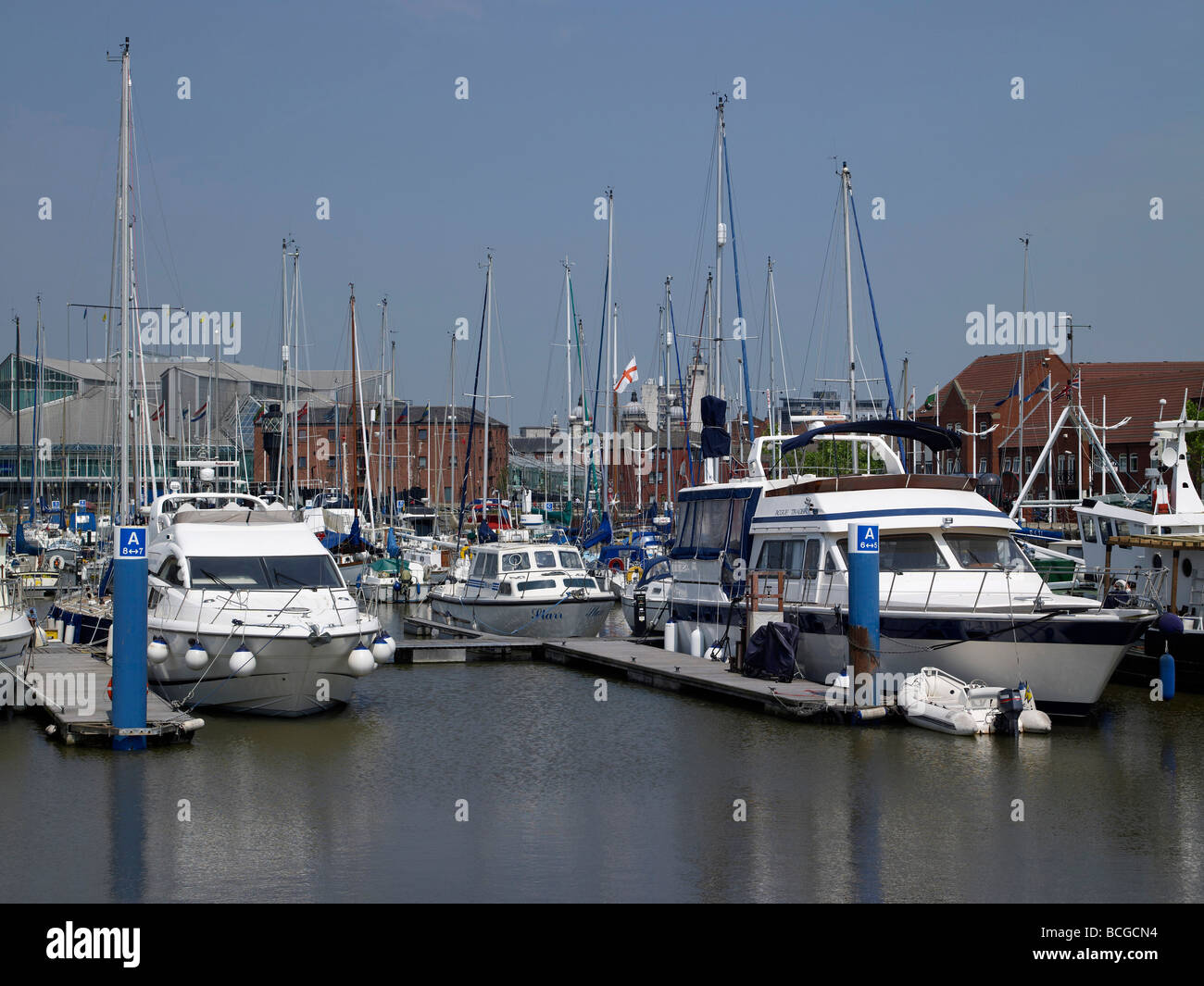 Marina Hull High Resolution Stock Photography and Images - Alamy
