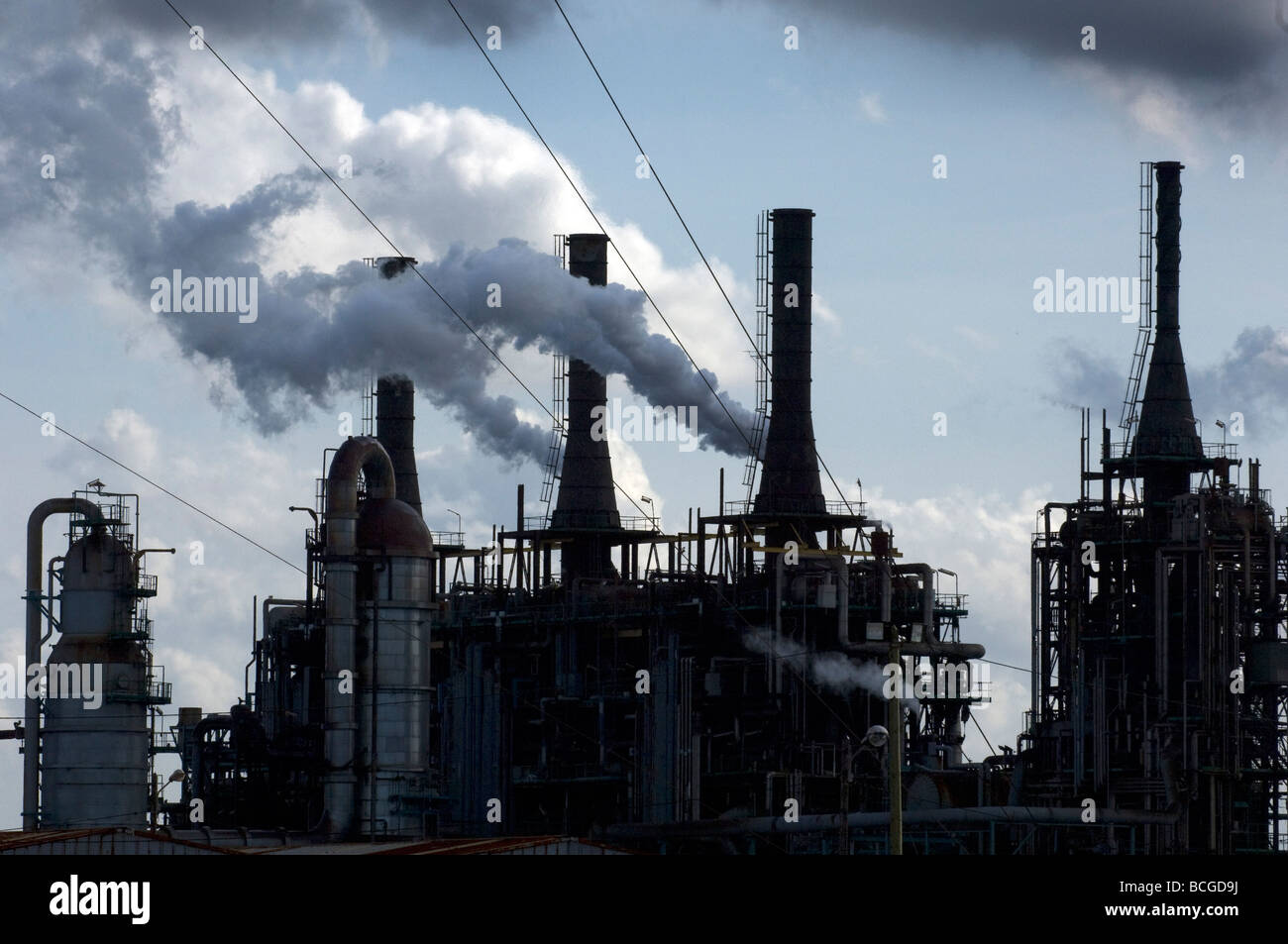 Smoke billows from oil hi-res stock photography and images - Alamy