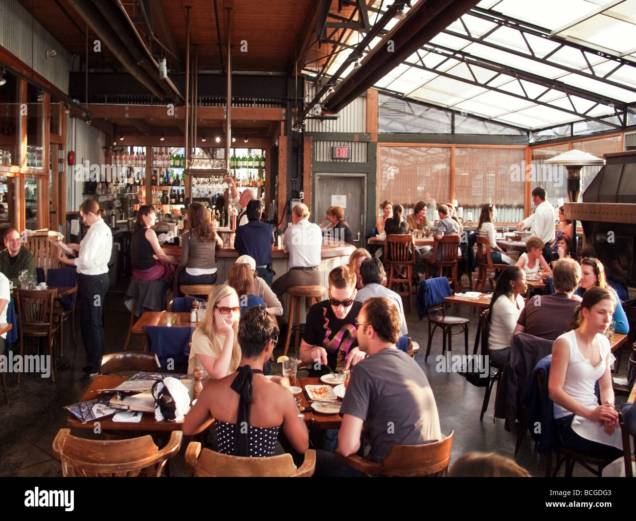 Vancouver island bc winter and summer hi-res stock photography and ...