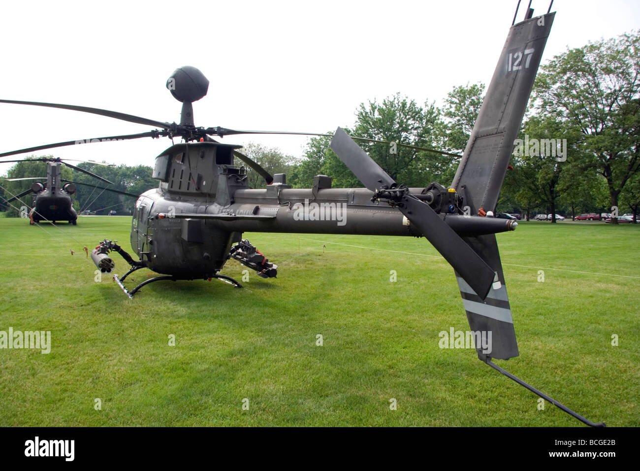 US Army OH-58 Kiowa Helicopter. Cantigny Park Stock Photo - Alamy