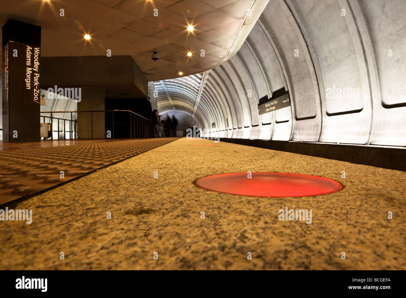 Washington DC USA Metro subway station Stock Photo - Alamy