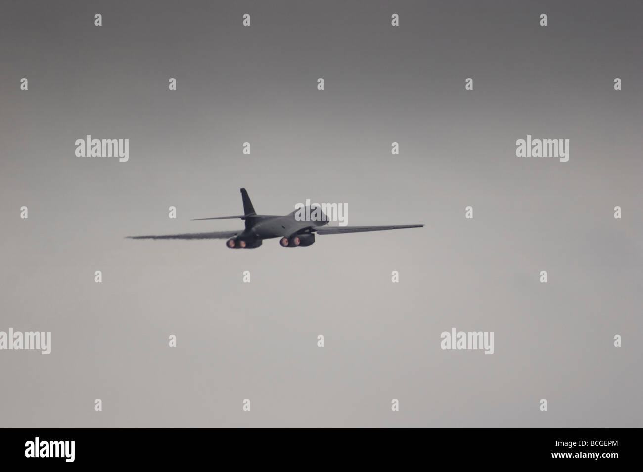 Long range strategic bomber hi-res stock photography and images - Alamy