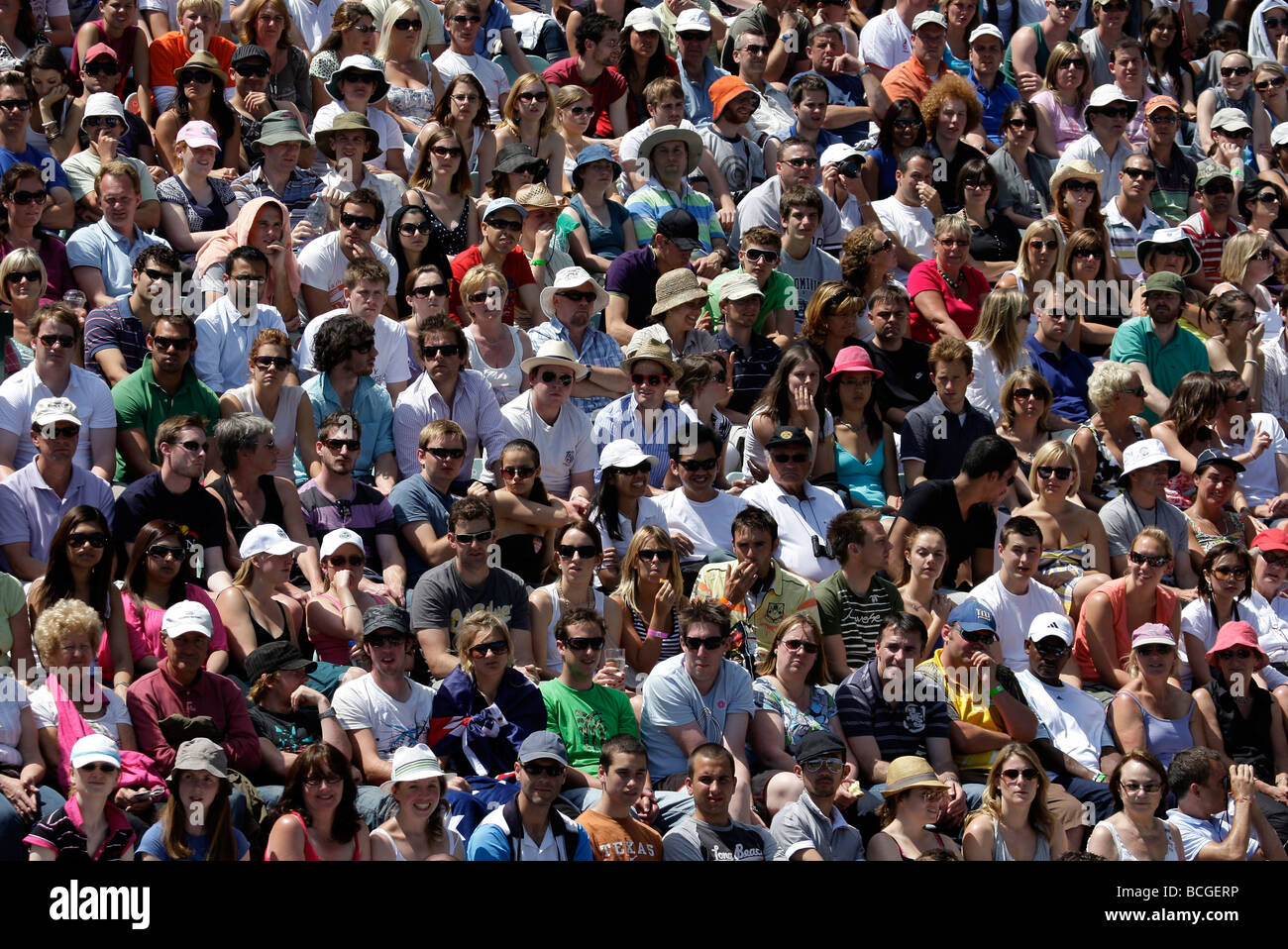 Spectators on Centre Court at the Wimbledon Championships Stock Photo ...