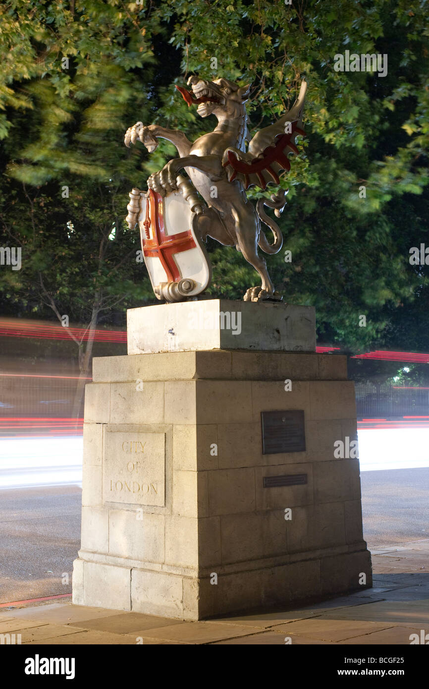 Dragon statue marking boundary of The City of London. Victoria ...