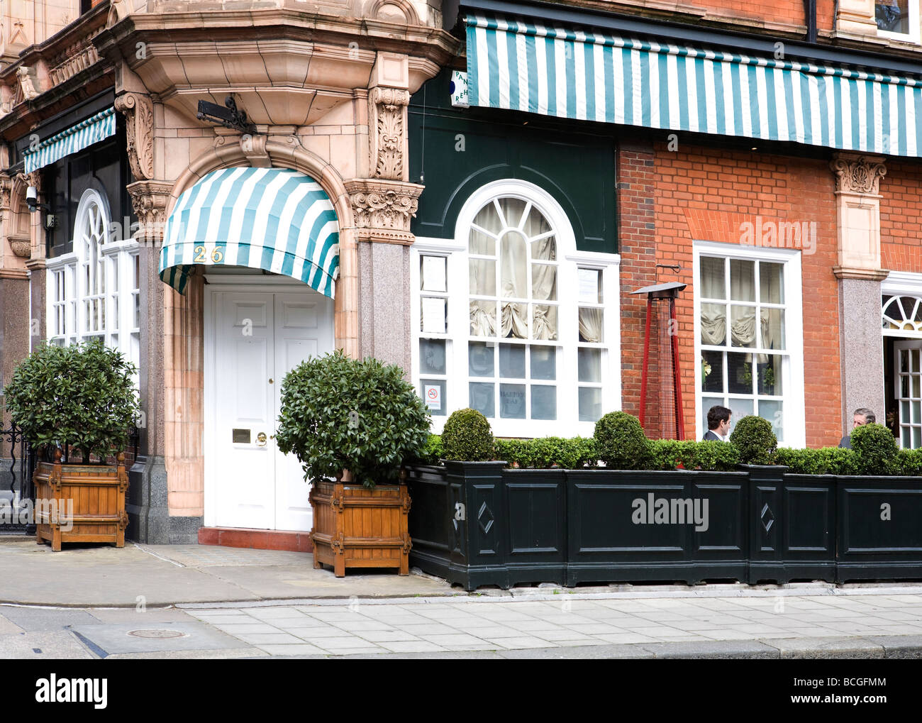 Harrys bar london hi-res stock photography and images - Alamy